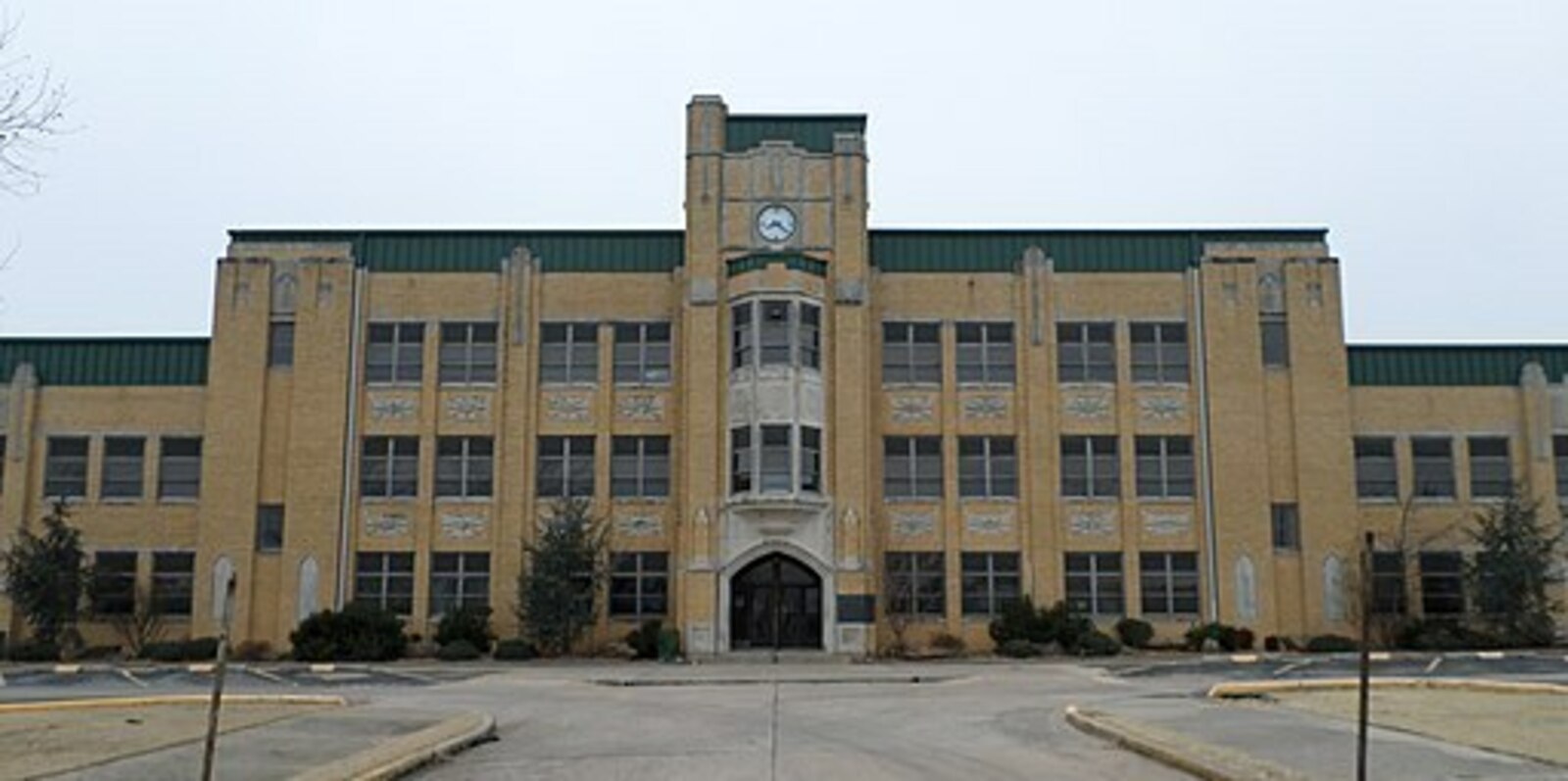 Old Seminole High School, Seminole – Audio guide by HDS3 | tmatic.travel