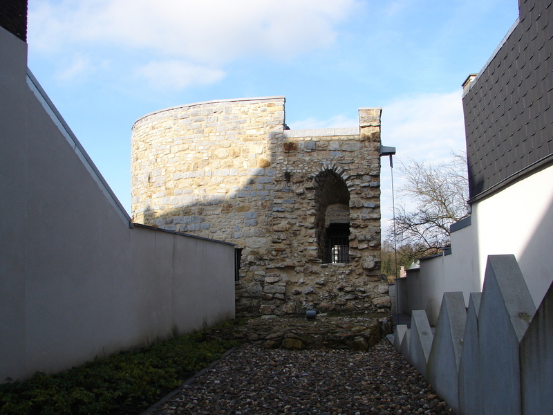 The Simone Tower and Ramparts – Audio guide by Maison du Tourisme du ...