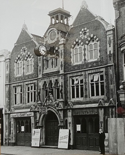 Brierley Hill Library – Audio guide by Brierley Hill Community Forum ...