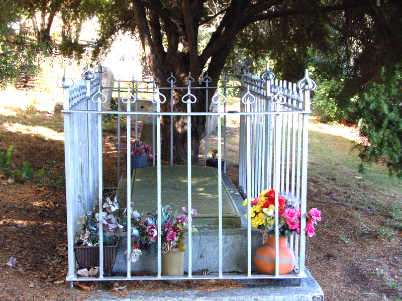 Eru Patuone's gravesite – Audio guide by Devonport Walks | tmatic.travel