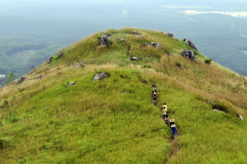 Broga Hill (Bukit Broga) – Audio guide by Highways Stories – your ...